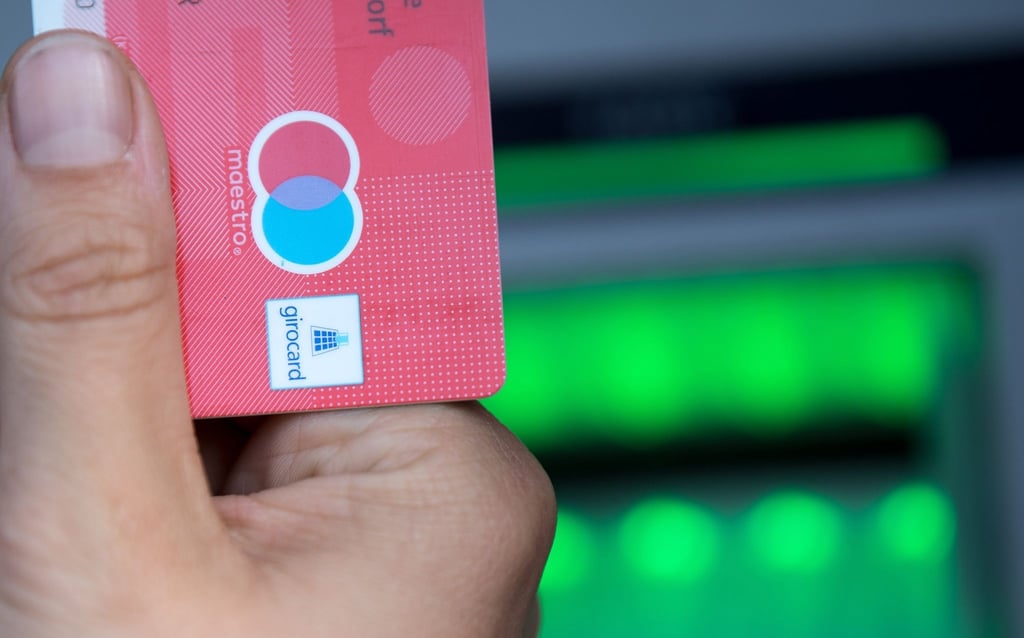 Deutsche Kreditwirtschaft: Bezahlen mit der Girocard erreicht neuen ...