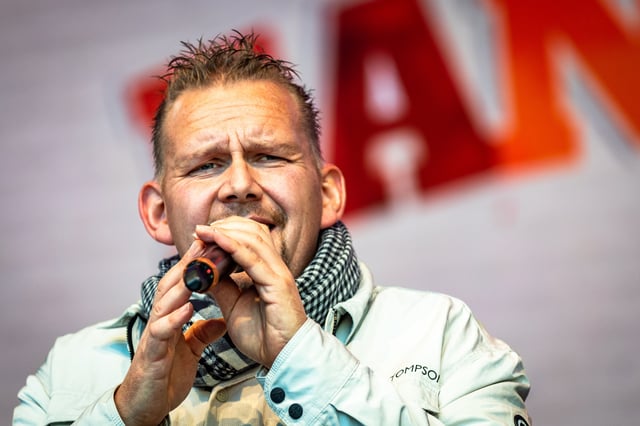 Schlager Hits Live im Roten Löwen: Auftritt in Lützen: Schlagersänger ...