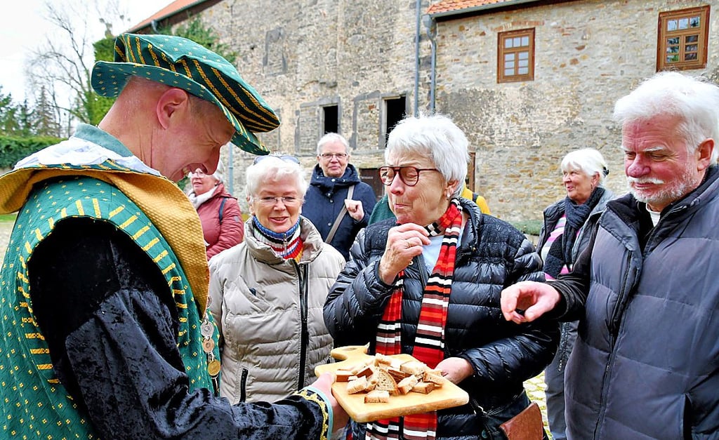 Geschichten aus dem Mittelalter: Stadtführung Oebisfelde: Ulrich Pettke ...