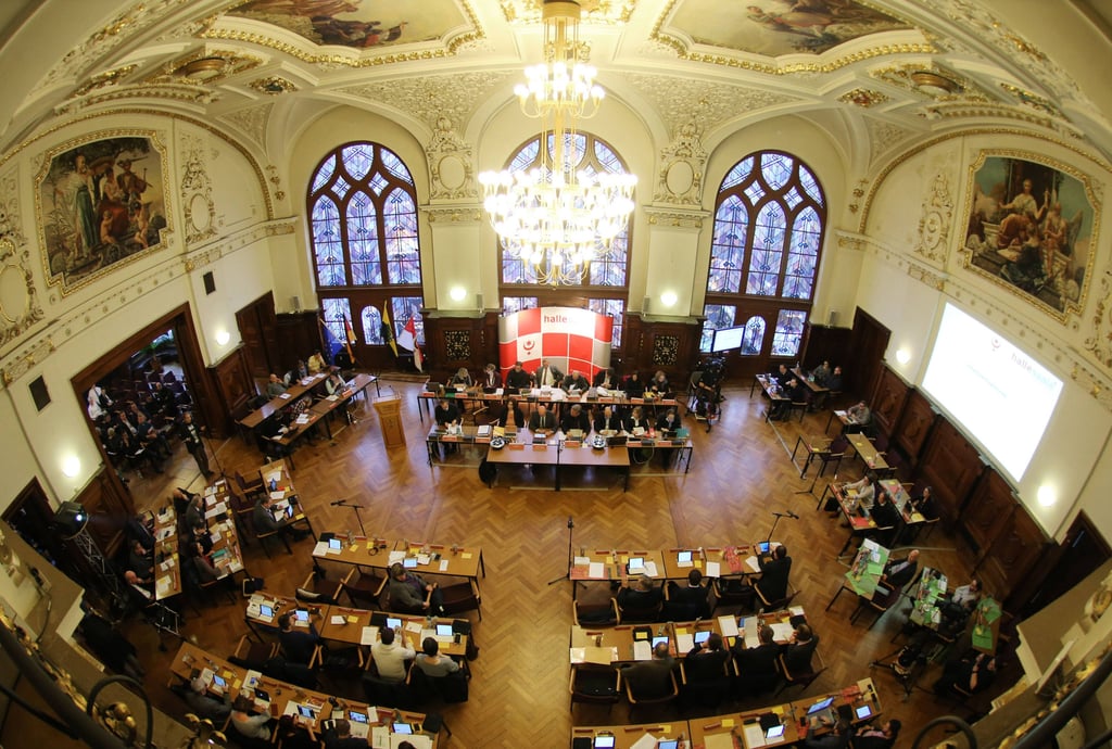 Ticker Stadtrat Halle +++: Liveticker aus dem Stadtrat im April: Mehr Videoüberwachung in der Stadt?
