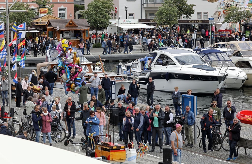 Feste: Wasser-Trendsport: Müritz Sail startet Himmelfahrt