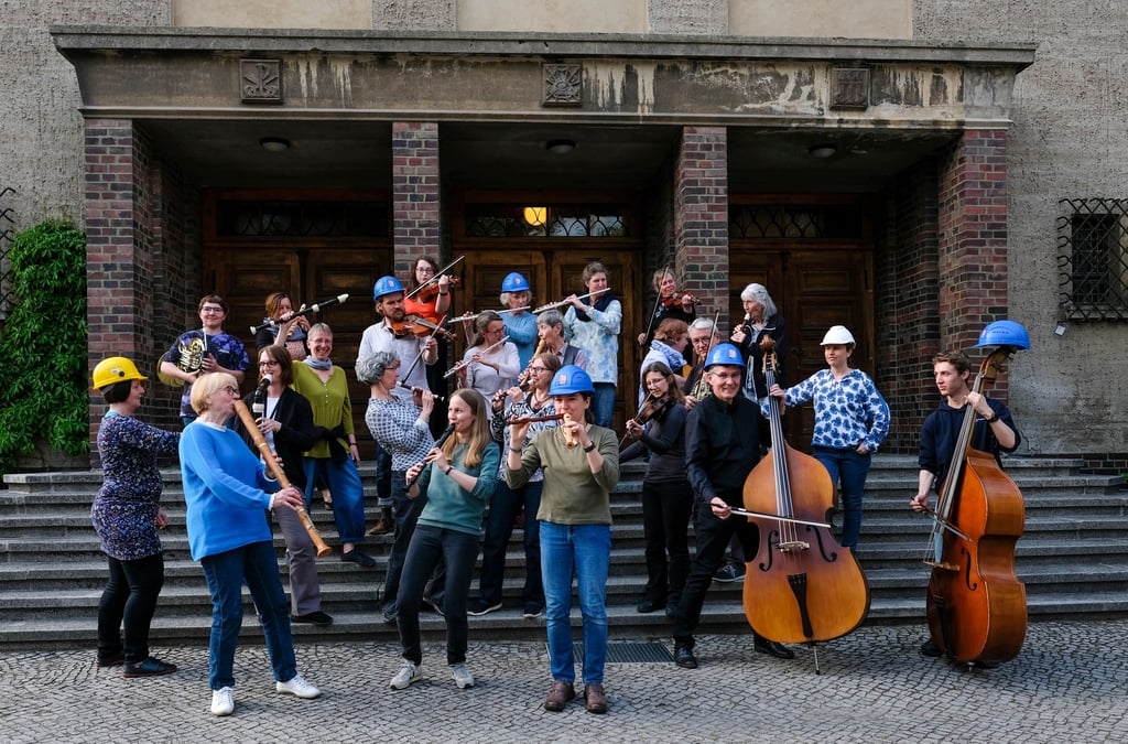 Kirche in Sachsen-Anhalt: Buntes Orchester lädt zur Premiere ...