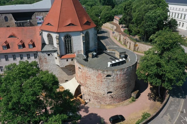 Halle: Studentenklub Turm feiert Jubiläum: Rock, Jazz, Lesungen und ...