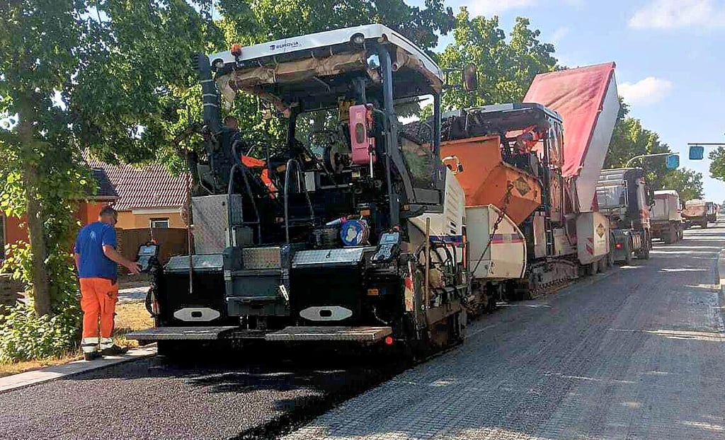 Straßenbau: Erster Bauabschnitt der B 107 in Schönhausen hat eine neue ...