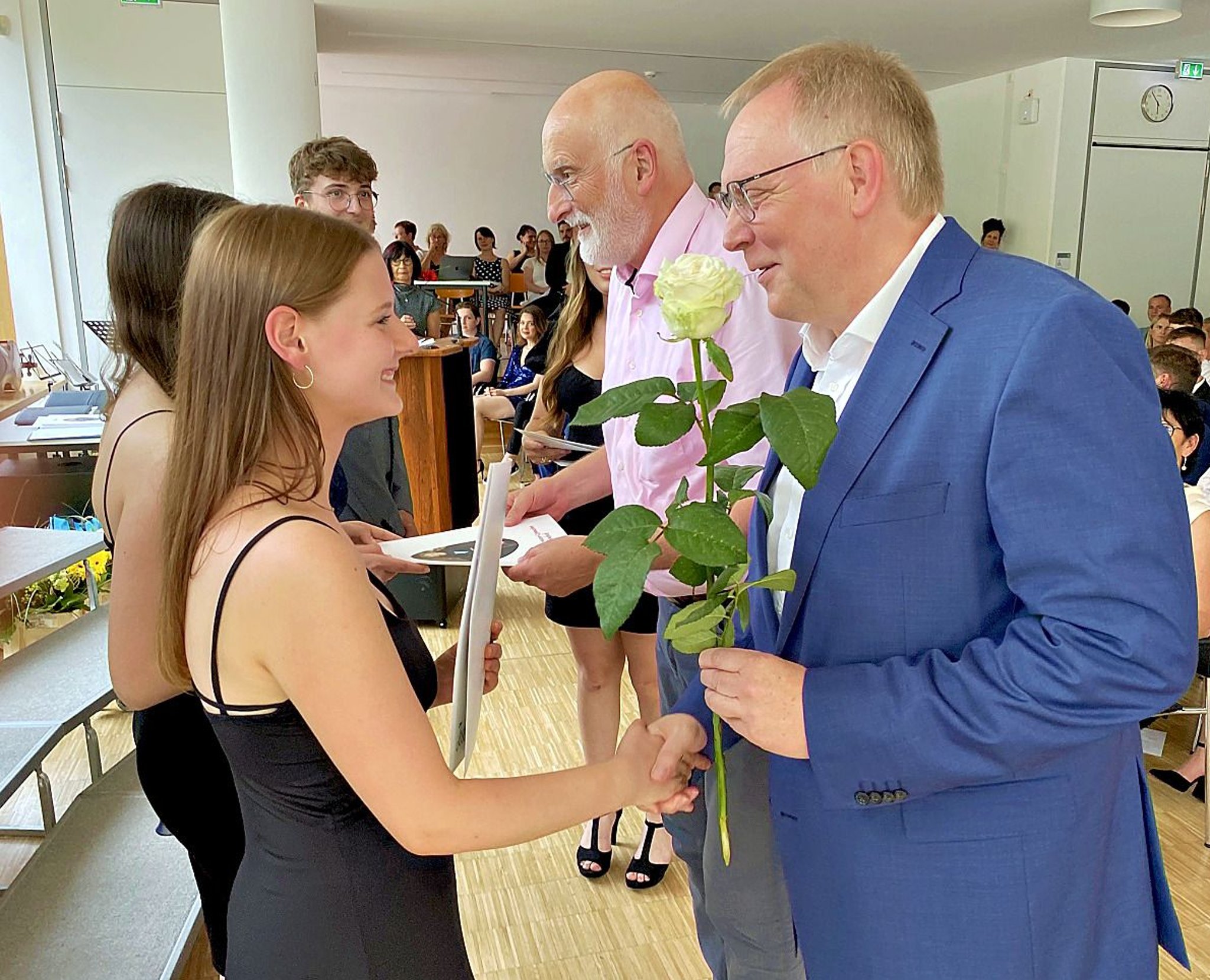 Dr.-Carl-Hermann-Gymnasium Schönebeck: Zwei Mal 1,0: Was Abiturienten ...