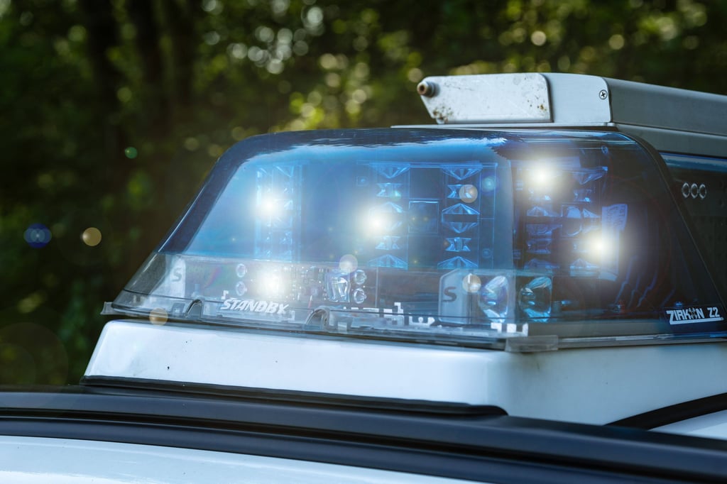 A14 Unfall aktuell: Transporter fährt bei Bernburg in Lkw - zwei Verletzte