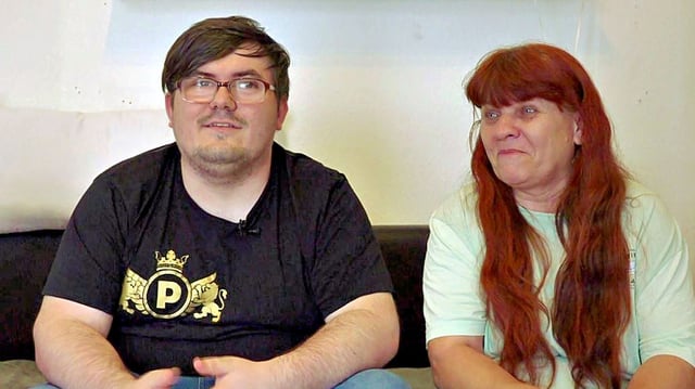 Hartz und herzlich: Benz-Baracken-Familie zieht um – RTL2-TV-Doku-Dreh ...