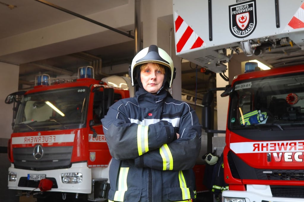 Feuerwehr: Warum eine Feuerwehrfrau aus Halle in die USA geht