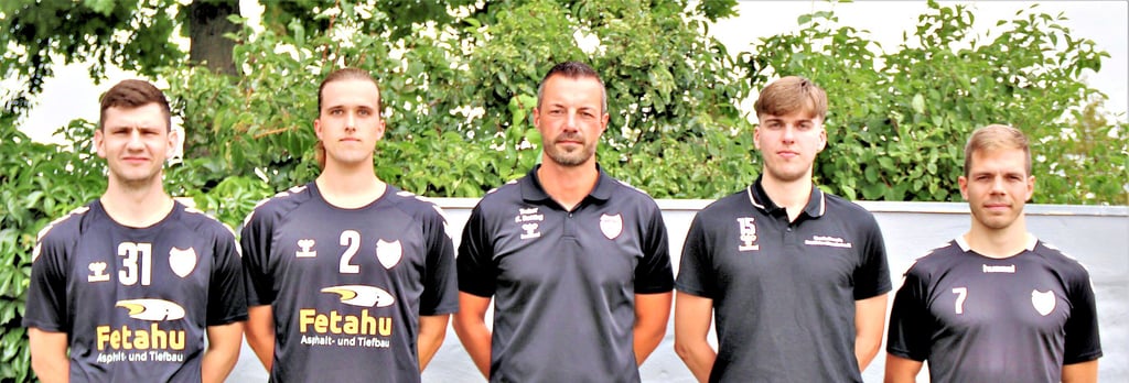 Handball: Auf und neben der Platte wird in Staßfurt fleißig gearbeitet