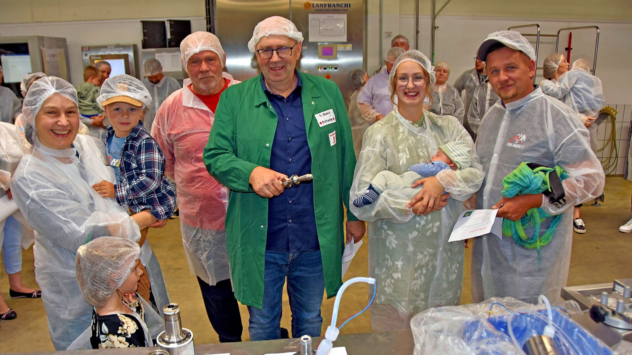 Wirtschaft: „30 Jahre Refresco“ in Calvörde: Familien besuchen ...