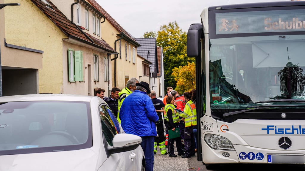 Unfall Saalekreis: Mehrere Kinder im Bus durch Vollbremsung verletzt