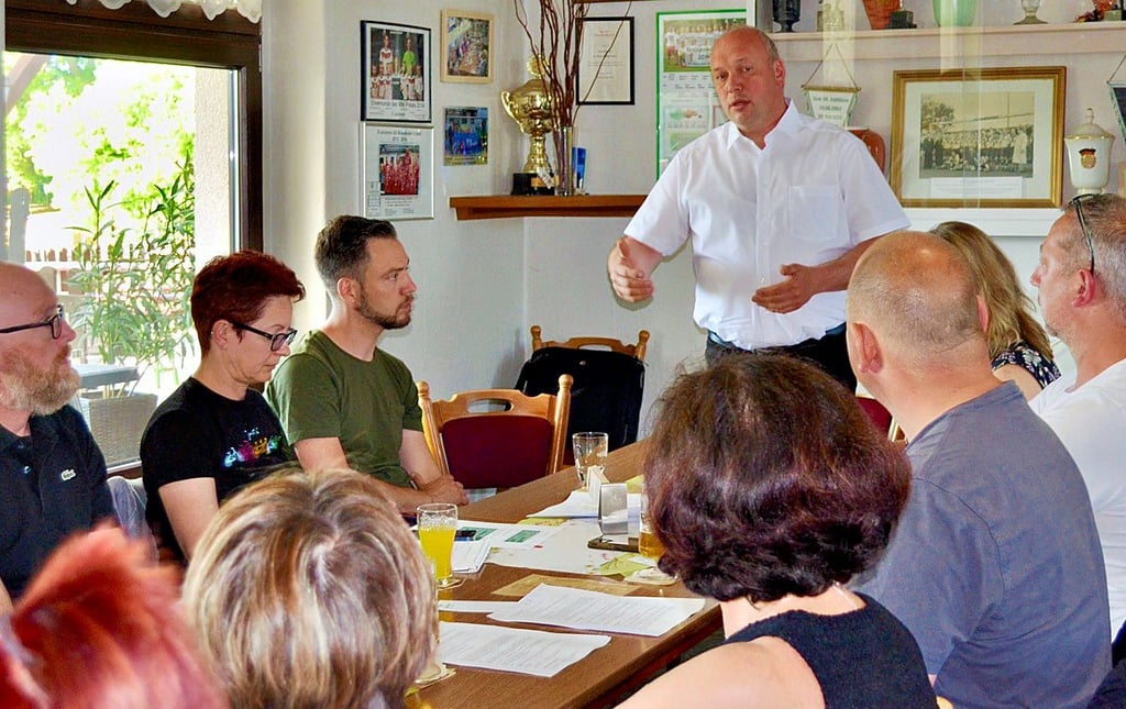 Einjährige Amtszeit: Bürgermeister in Helbra setzt auf Ideensuche an ...