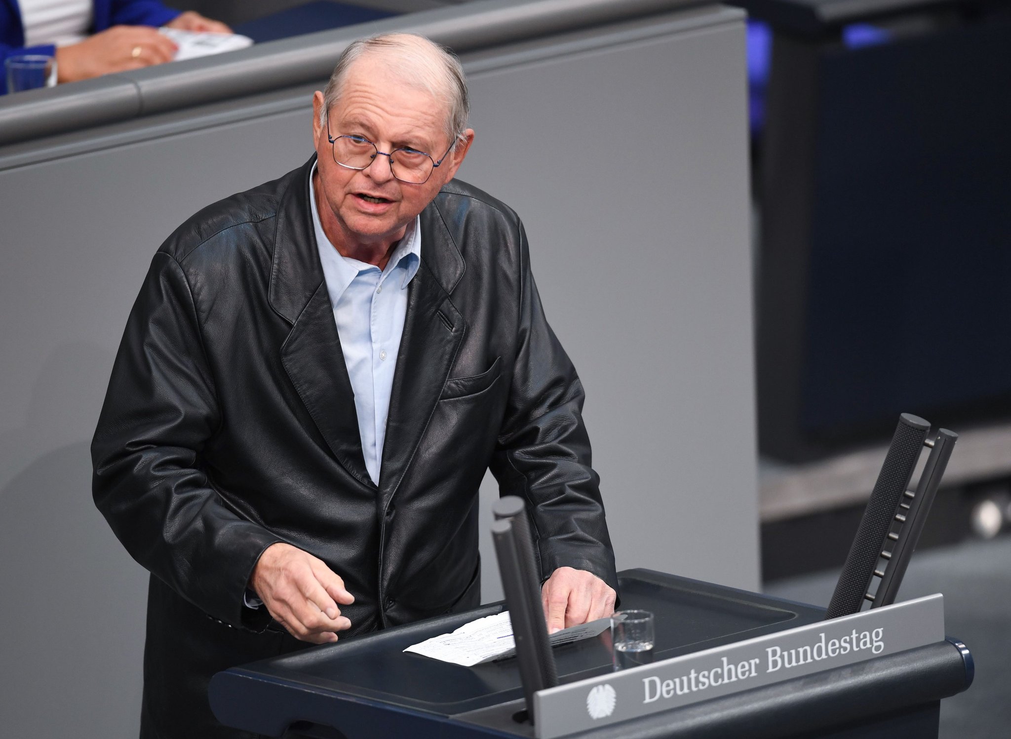 AfD: Robert Farle verlässt Partei: Treue zu Russland über Parteilinie