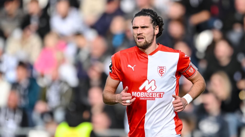 Trainer Sreto Ristic muss in der Offensive umstellen: HFc-Kapitän steht ...