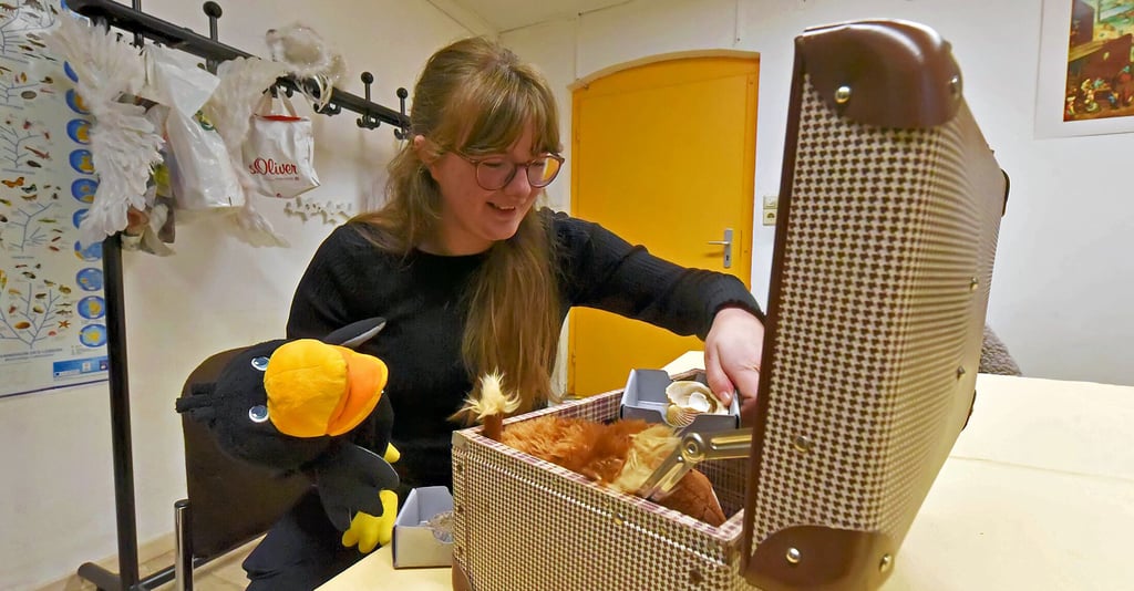 Neue Museumsmitarbeiterin: Warum junge Museumspädagogin froh ist, in ...