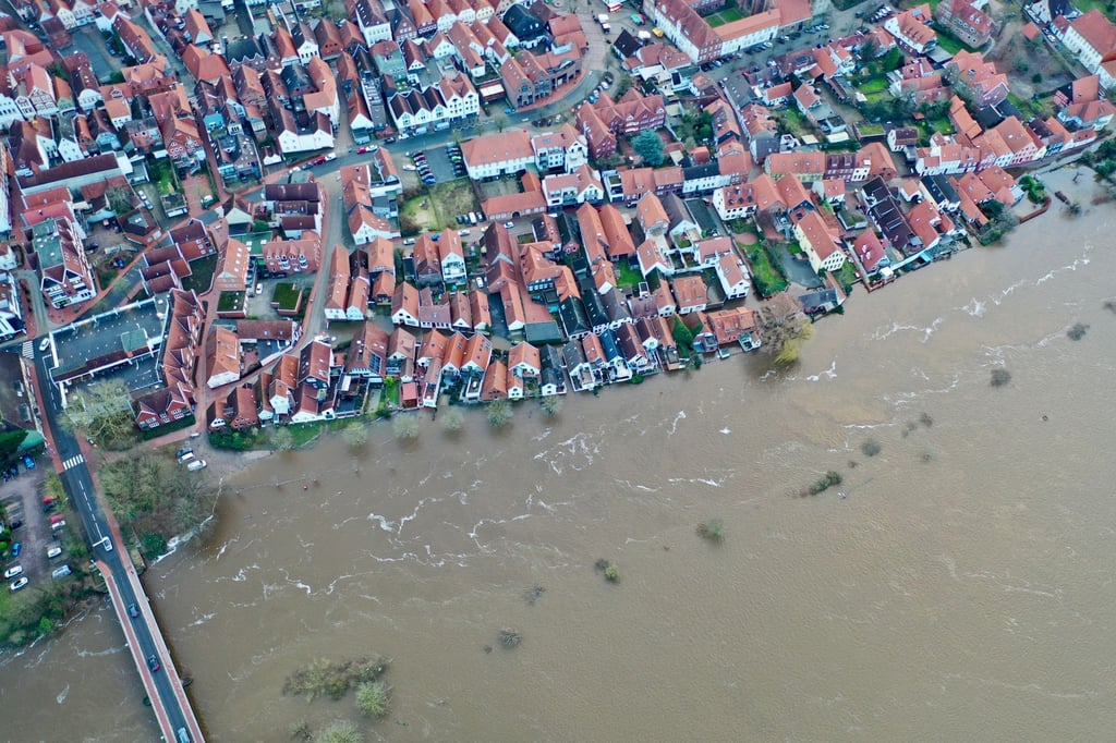 Unwetter: Keine Entwarnung in Hochwasser-Gebieten