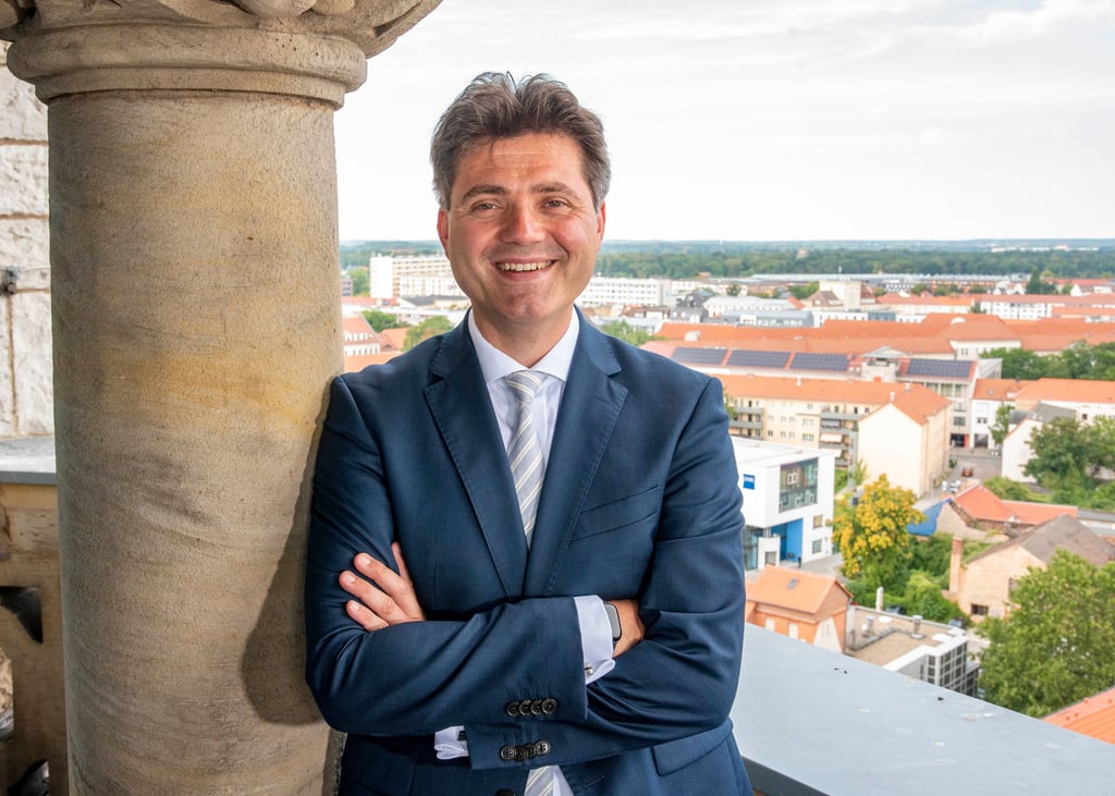 Trotz schwieriger Haushaltslage: „Entwicklung der Stadt geht weiter ...