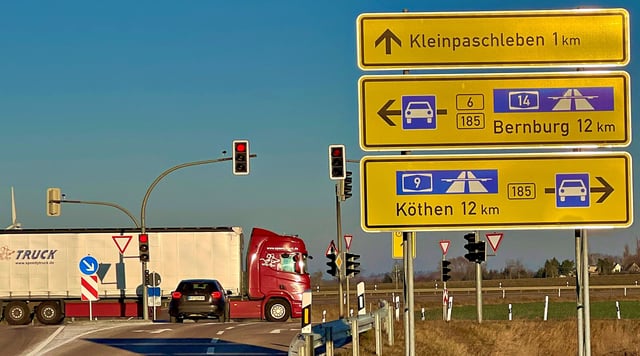 Verwirrung im Verkehr: Wie heißt die Bundesstraße zwischen Bernburg und Köthen: B 6n? B 6? Oder ...