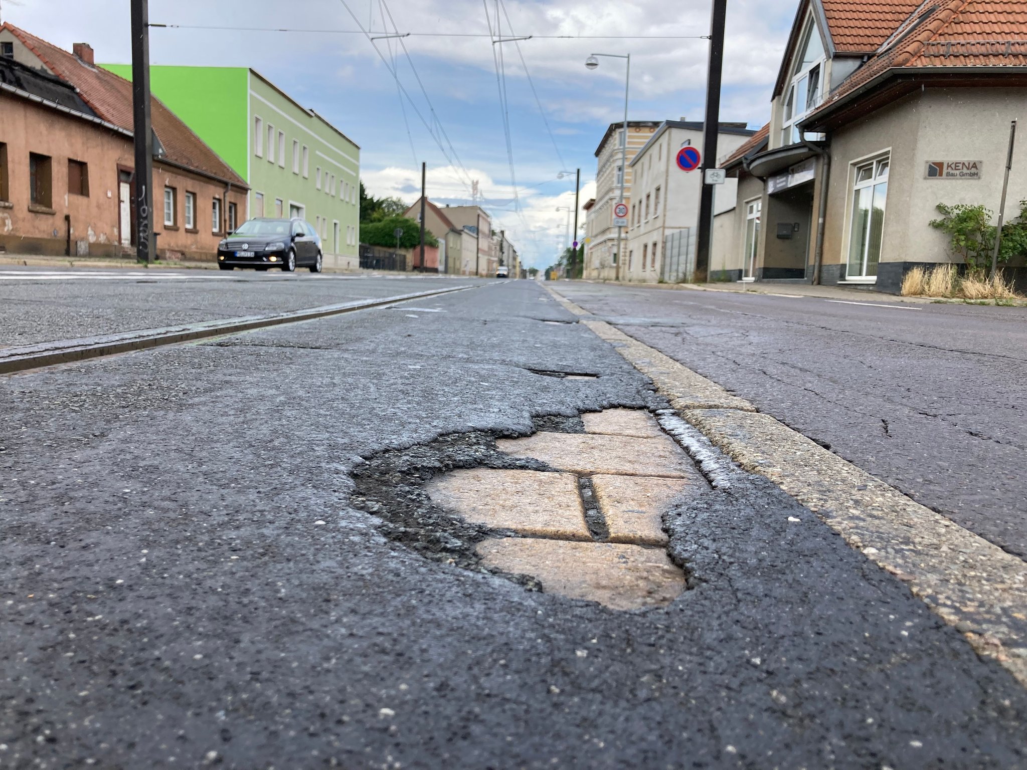Sanierungsbedarf in Magdeburg: Marode Straßen im Südosten