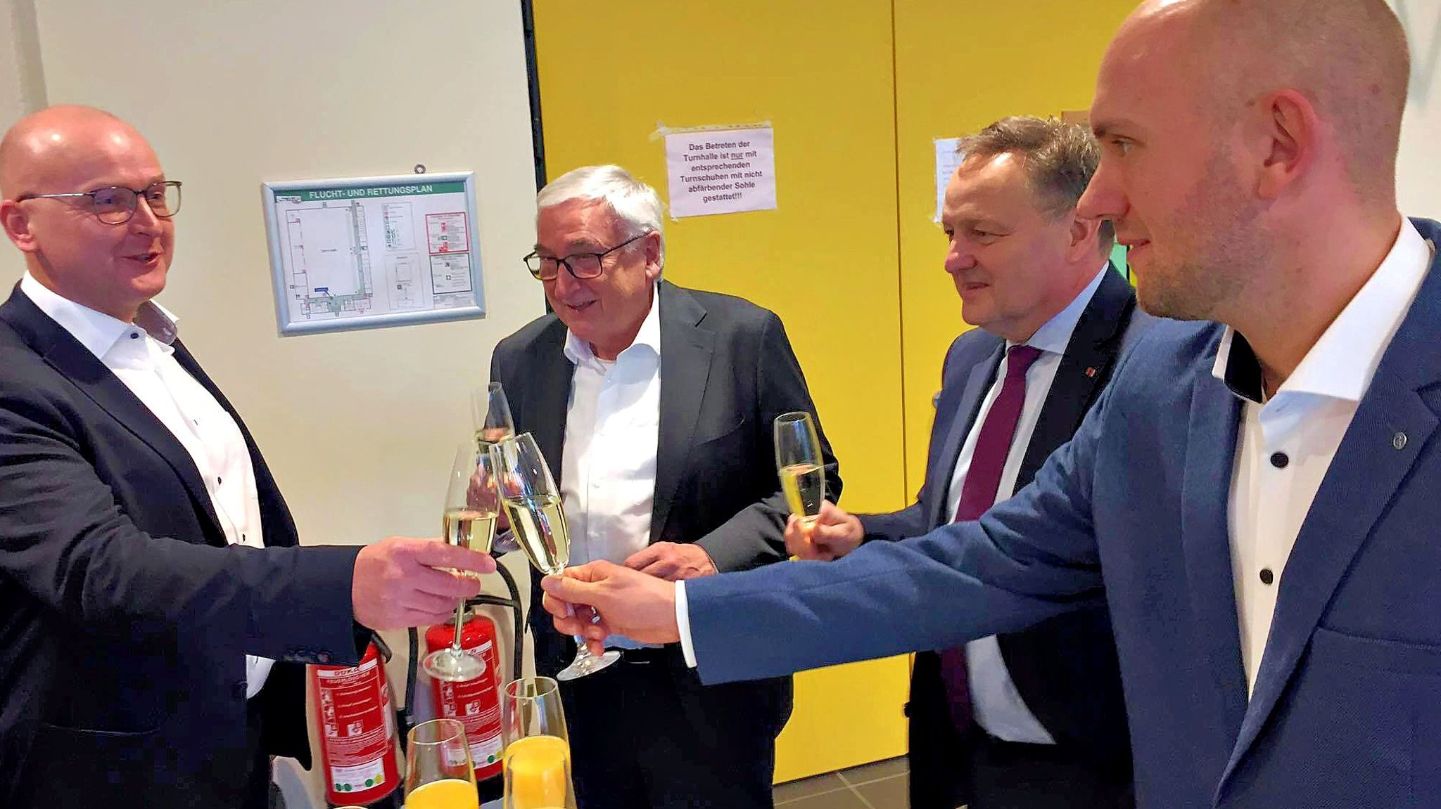 Investition im Seeland: Minister überbringt Millionen für ...