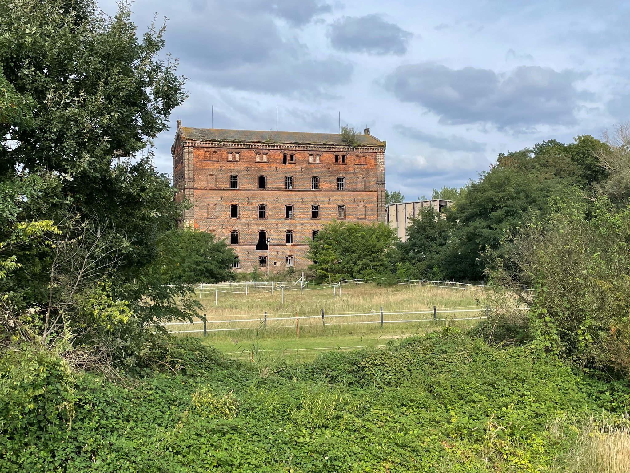 Gemeinde Schkopau: In der historischen Mühle von Lochau entstehen 15 ...