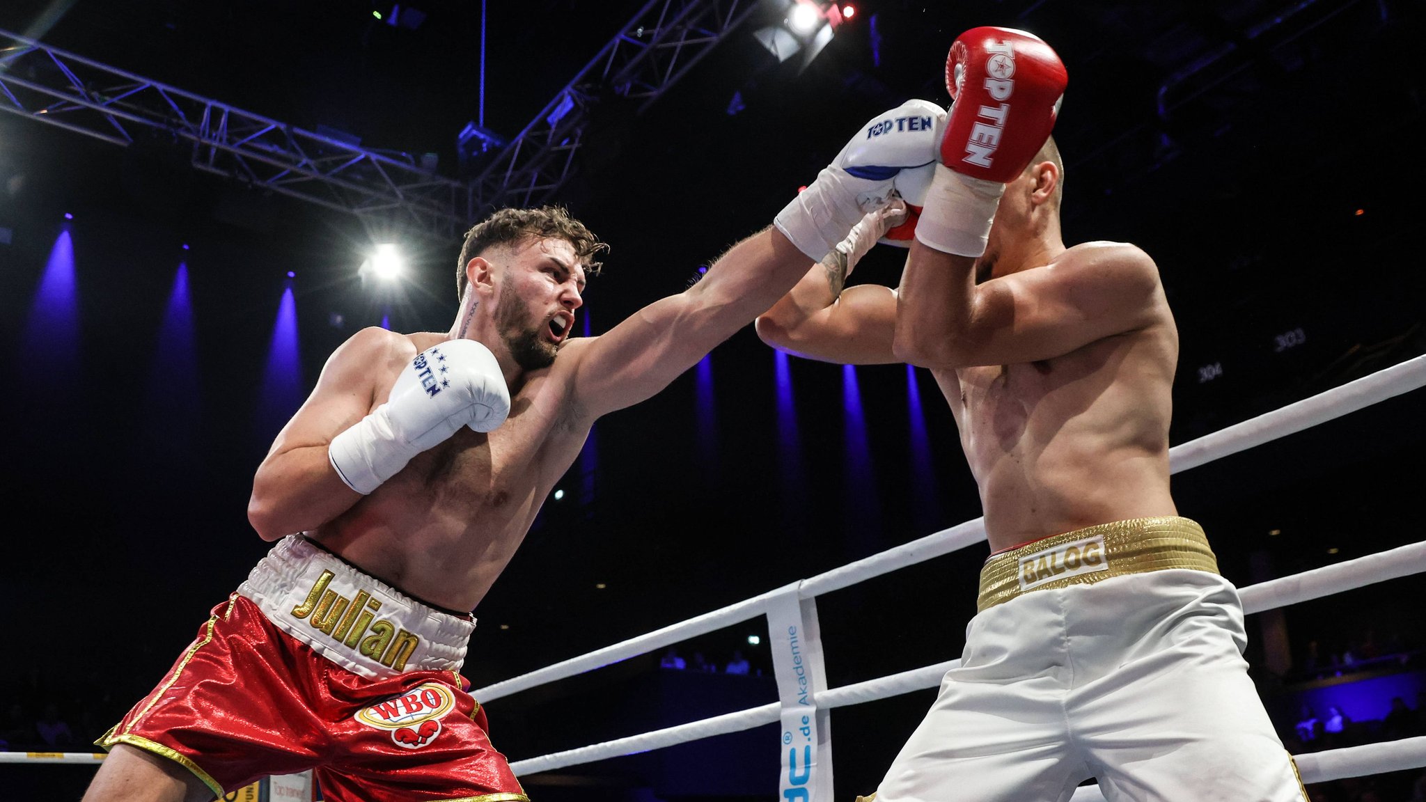 Box-Gala im Ballhaus: Julian Vogel boxt in seiner Heimatstadt Aschersleben um Titel des Junioren ...
