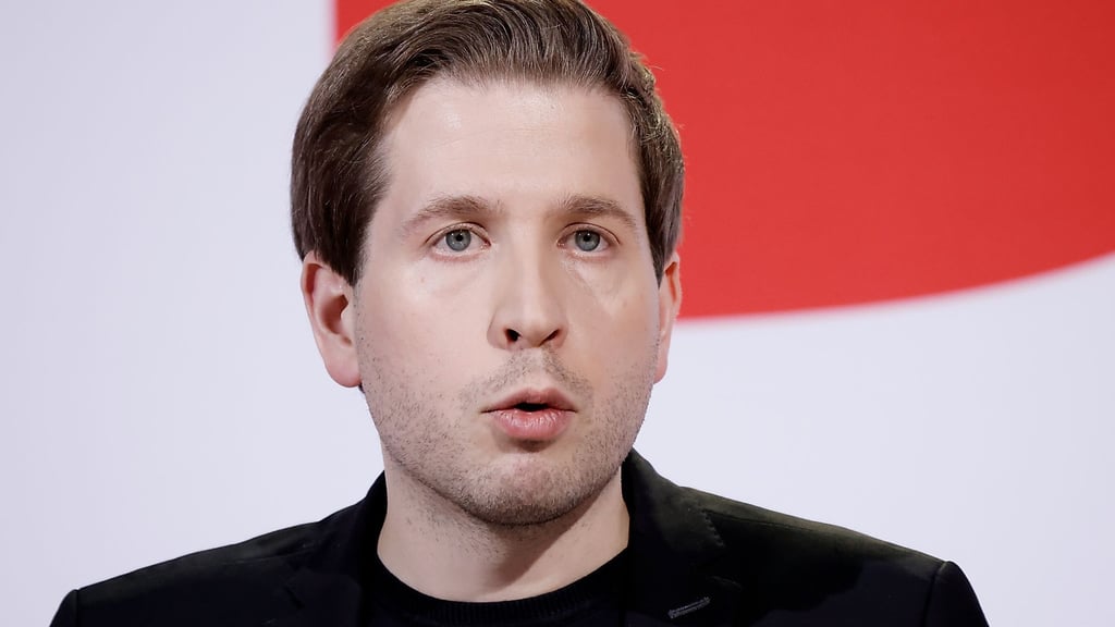 Bundestag: SPD-Generalsekretär Kühnert behält Direktmandat