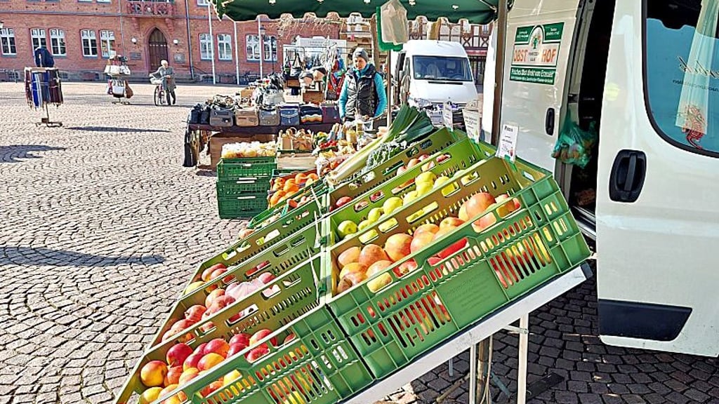 Experiment im Handel: Belebung der Wochenmärkte? Bitterfeld-Wolfen geht neue Wege und startet ...