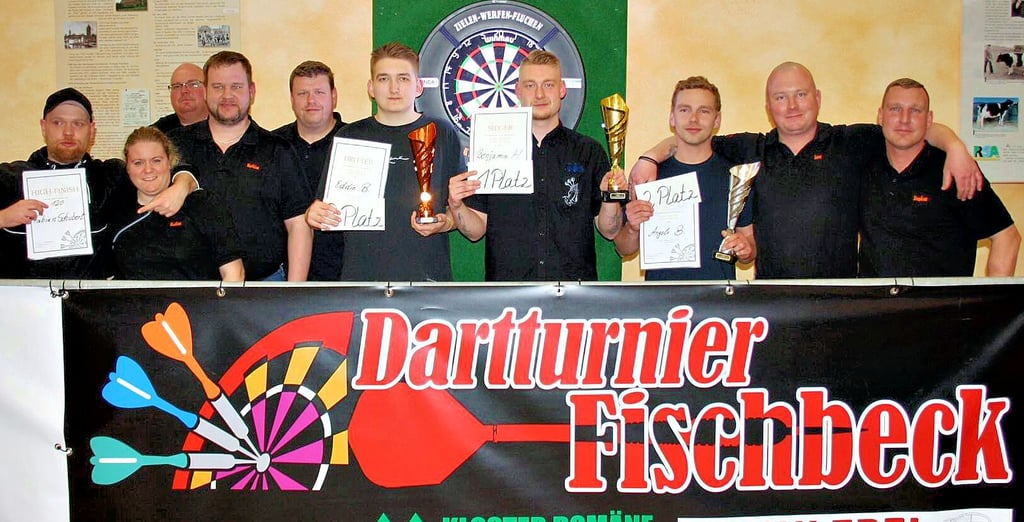 Turnier: Dart in Fischbeck: In der Nacht stehen die Gewinner fest