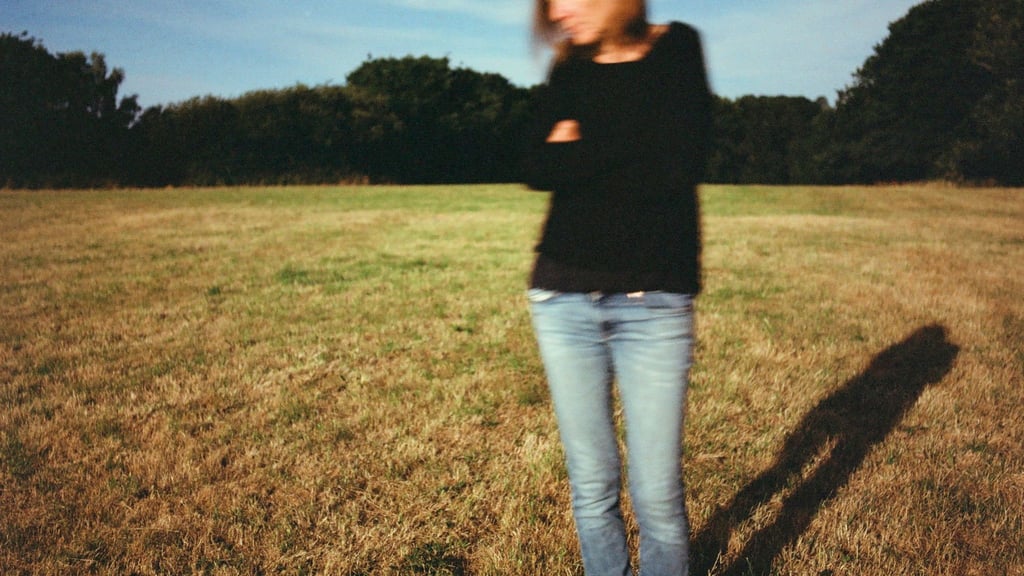 Lives Outgrown: Beth Gibbons von Portishead präsentiert erstes Solo-Album