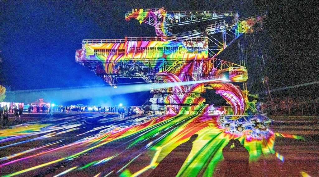 Ferropolis: Das Hive-Festival in Bildern