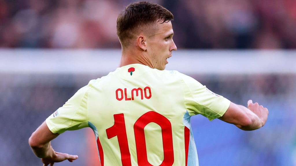 Olmo zu Manchester City? Bericht: Premier-League-Club will RB-Star holen