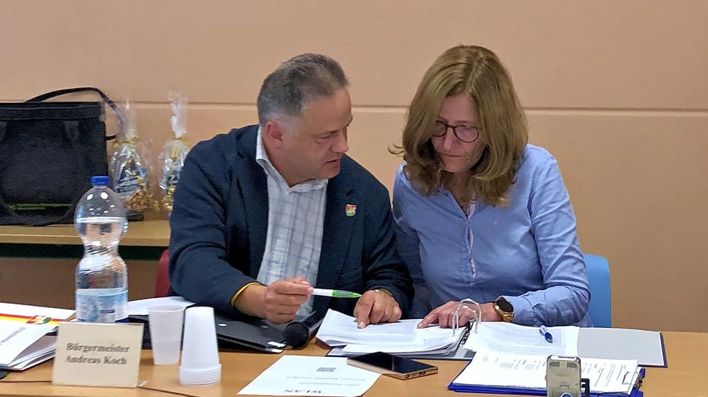 Nach der Kommunalwahl: AfD-Frau übernimmt Vorsitz im neuen Mansfelder ...