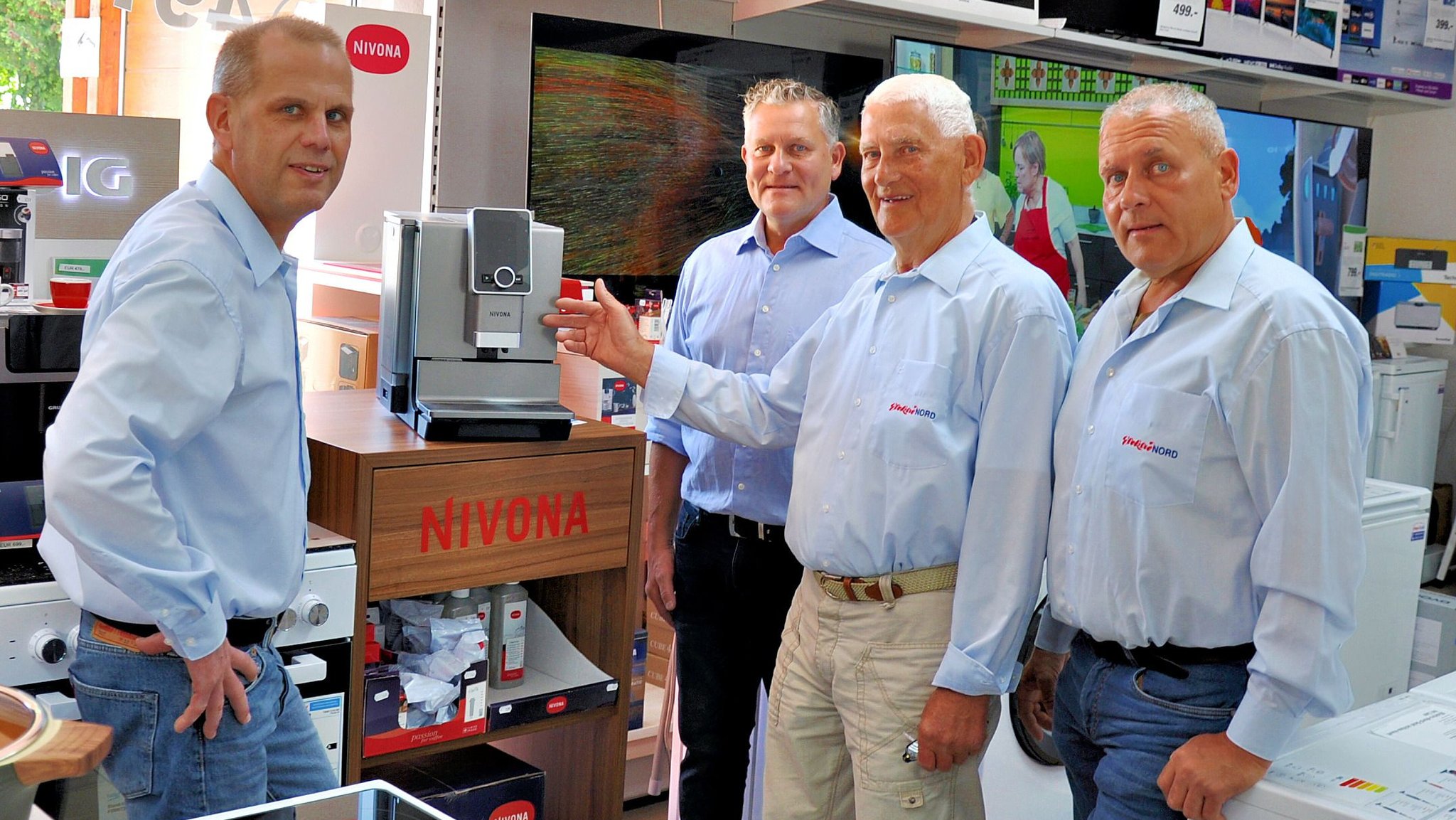 Elektro-Nord trotzt Online-Konkurrenz: Service und Kundenbindung