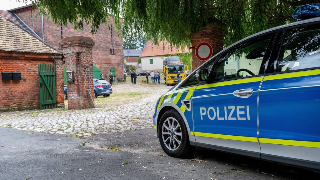 Nach „Compact“-Verbot: Sommerfest von rechtsextremem „Compact“-Magazin ...