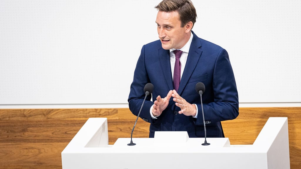 Nach Terror in Solingen: CDU und AfD fordern konsequentere Abschiebungen