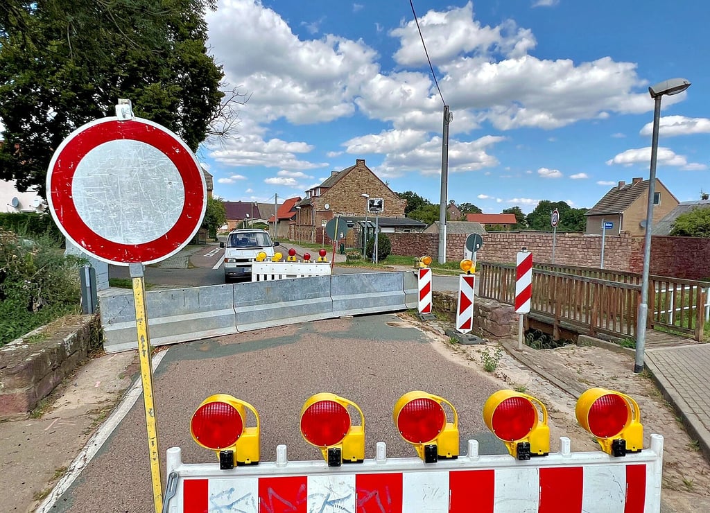 Verkehr: Endstation Nelben - Landesstraße bleibt wegen Einsturzgefahr ...