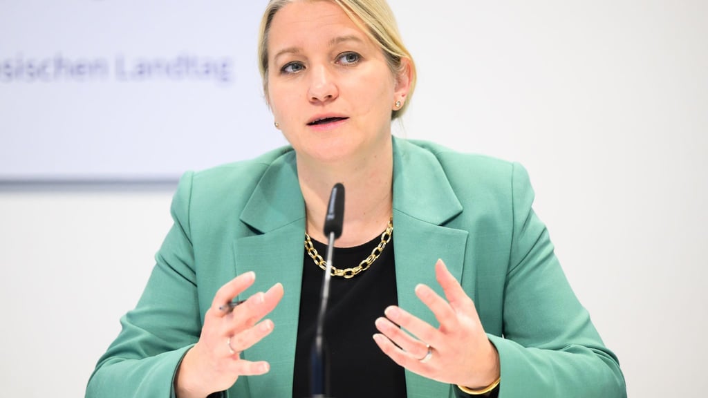 Bundesratsinitiative: Land: Sexuelle Belästigung mit Worten soll strafbar werden