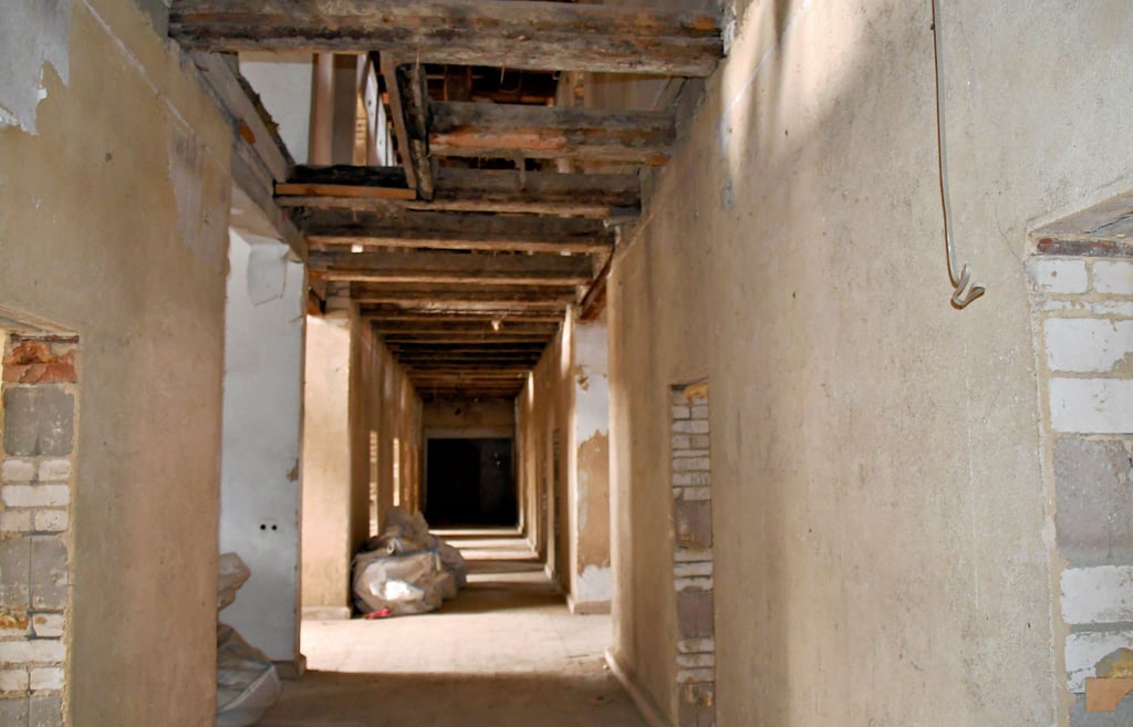 Historisches Ensemble wird saniert: Das Große Hospital: Schwamm im ...