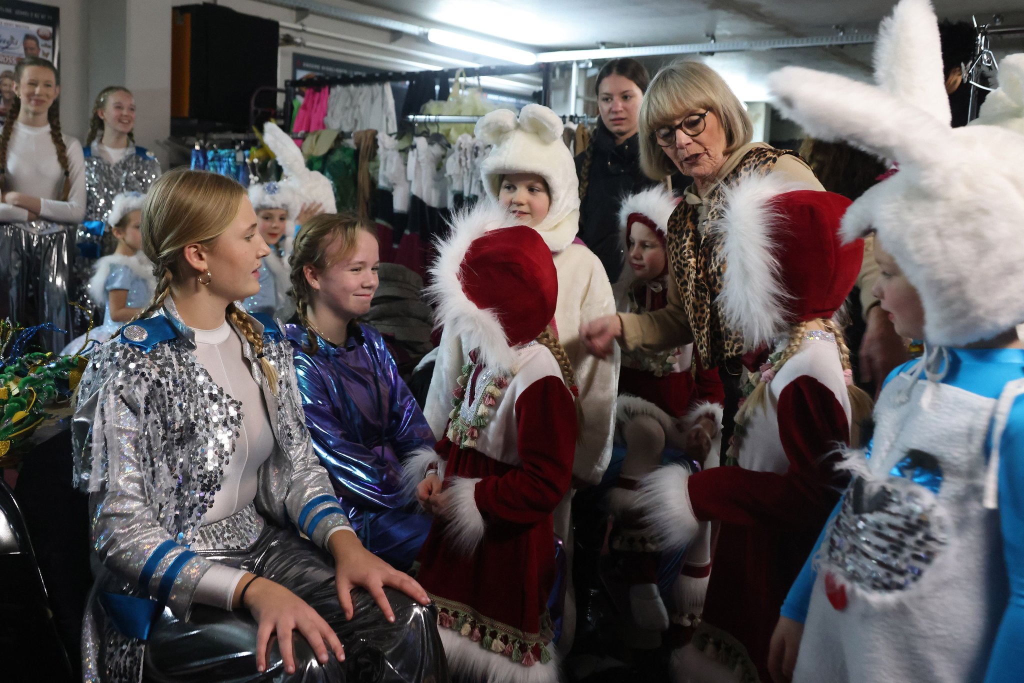 Weihnachtsrevue im Steintor-Varieté Halle: Majla-Saga begeistert Publikum