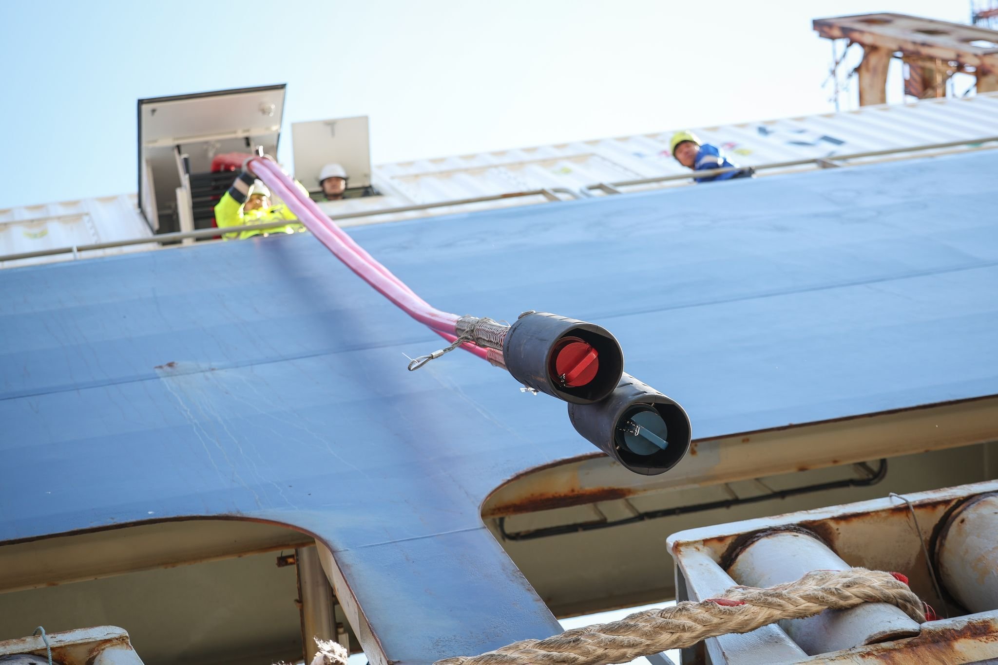 Schifffahrt: Bislang nutzen wenige Containerschiffe Landstrom