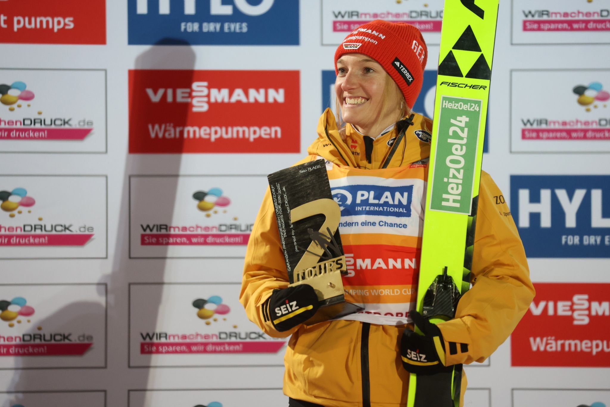 Weltcup in Österreich: Nach Tour mit Frust: Skispringerin Schmid siegt wieder