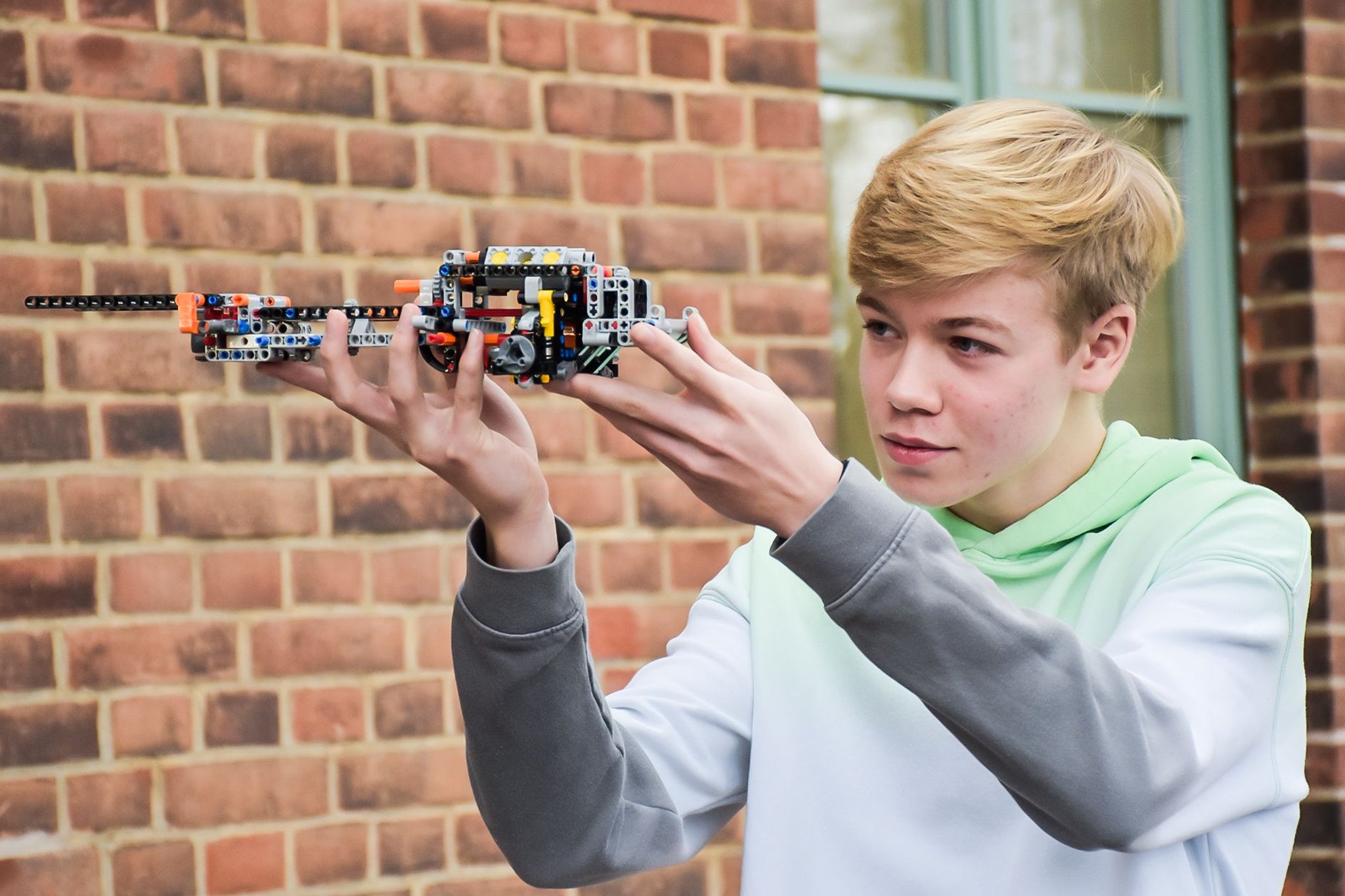 Jugend im Burgenlandkreis: Lego im Herzen und Punkrock im Ohr