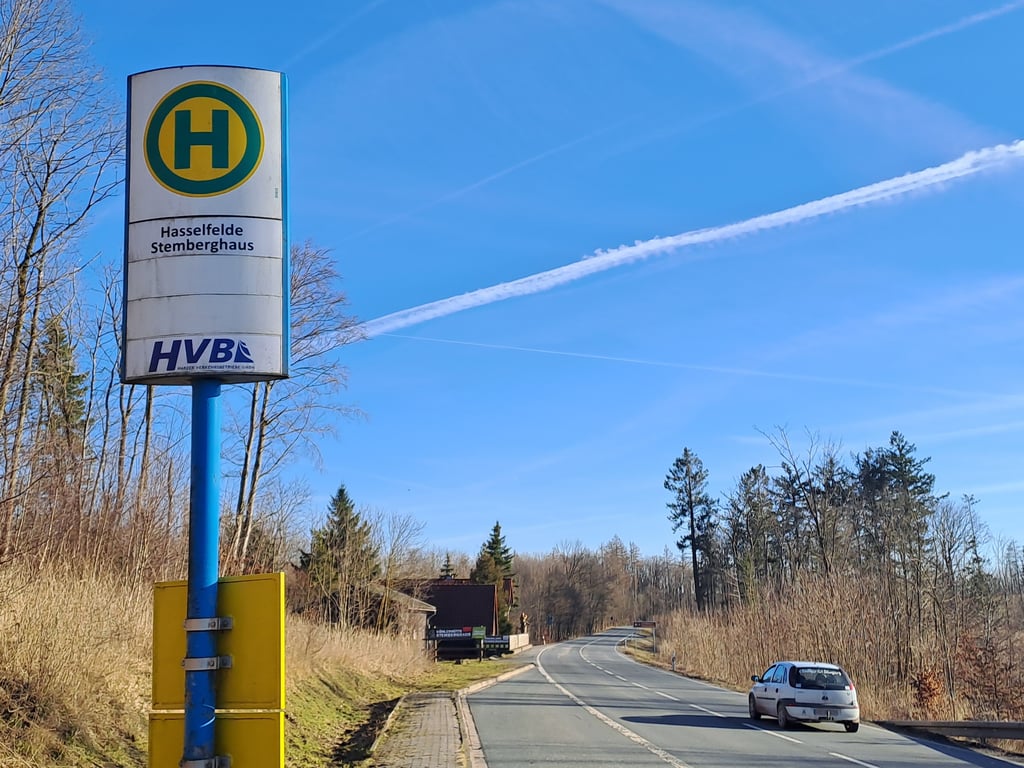 Fahren Busse zu selten?: Kritik an Bus-Fahrzeiten im Oberharz: Wie HVB ...