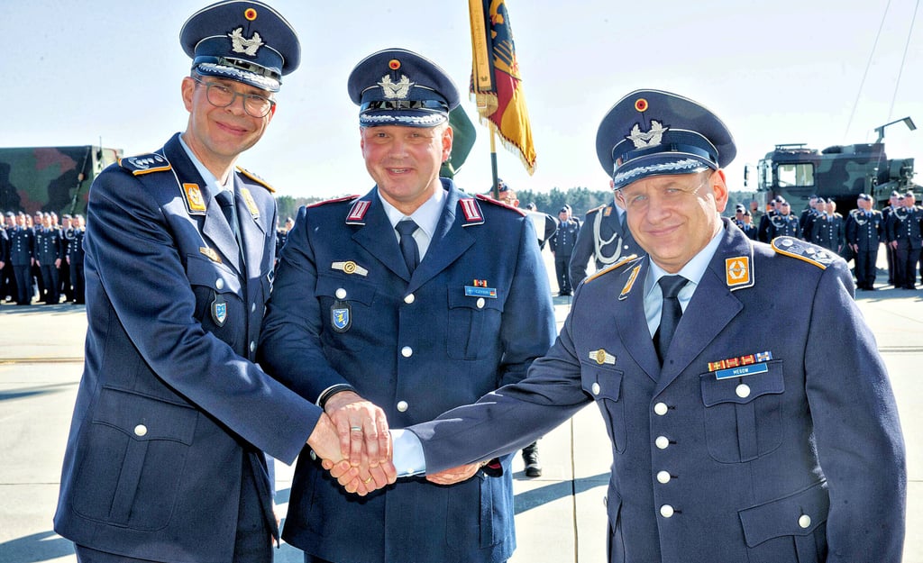 Bundeswehrstandort Schönewalde-Holzdorf: „Auf geht’s!“ Oberstleutnant ...
