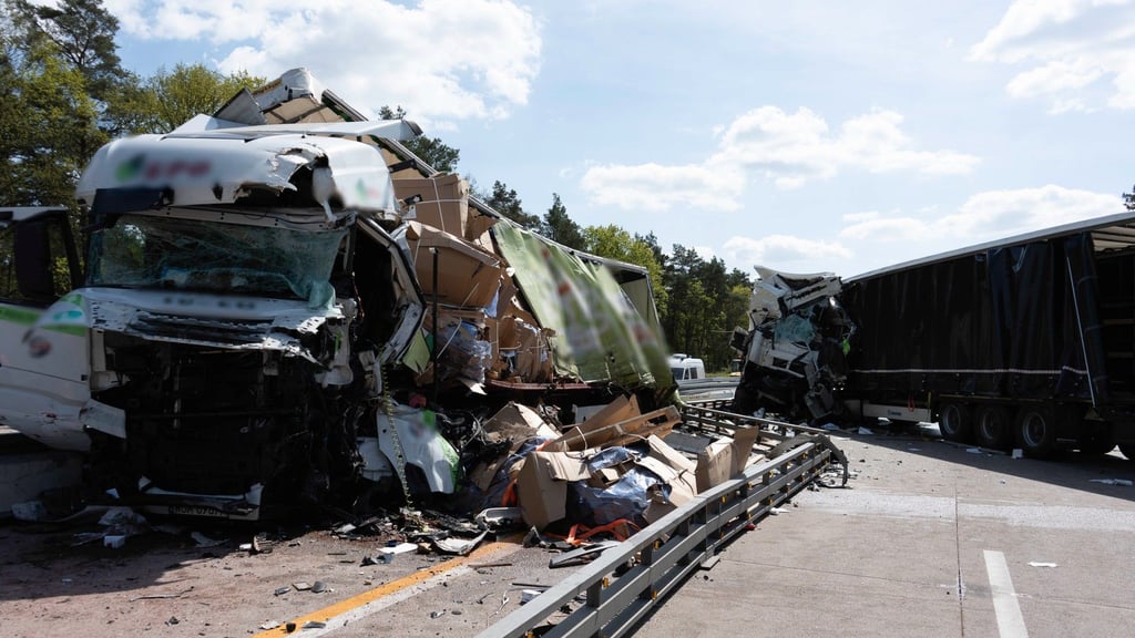 Unfall auf A9 mit Vollsperrung: Umleitung durch Dessau-Roßlau