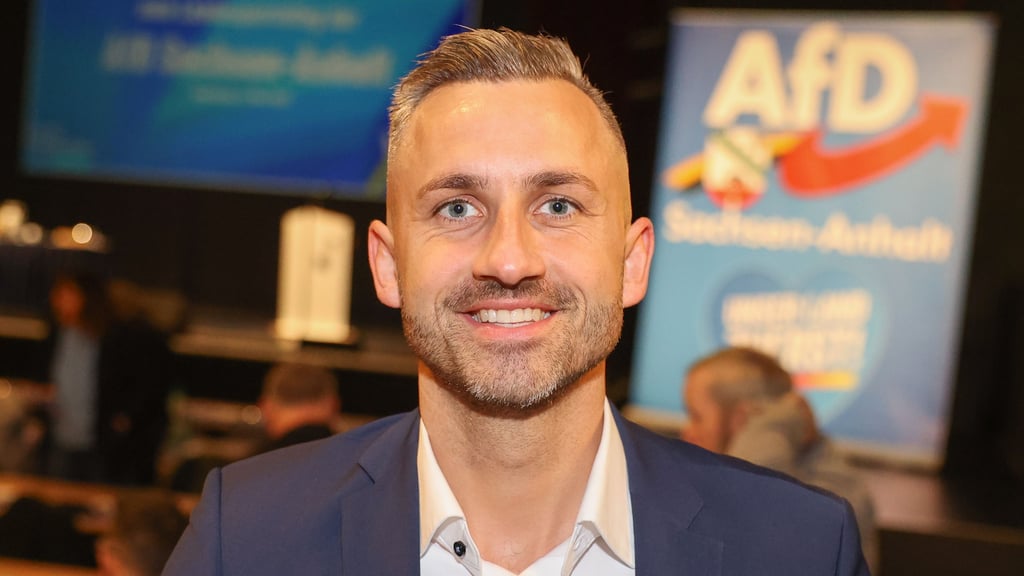 Landtagswahl 2026: AfD Sachsen-Anhalt peilt absolute Mehrheit an
