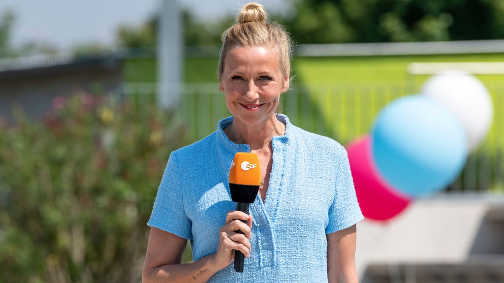 Patzer im ZDF-Fernsehgarten: Diesen Gast spricht Andrea Kiewel mit ...