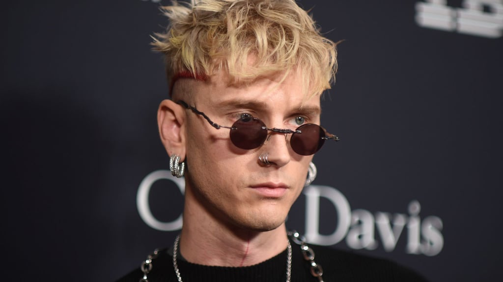 Leute: Machine Gun Kelly verrät den Namen seiner Tochter