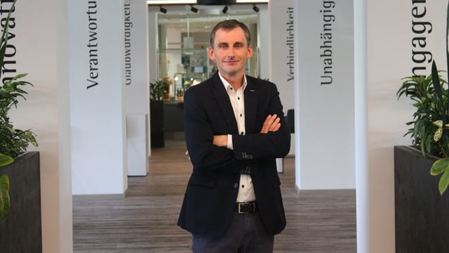 Wer ist Sachsen-Anhalts neuer Bildungsminister?: Jan Riedels steiler Aufstieg von Halle nach ...